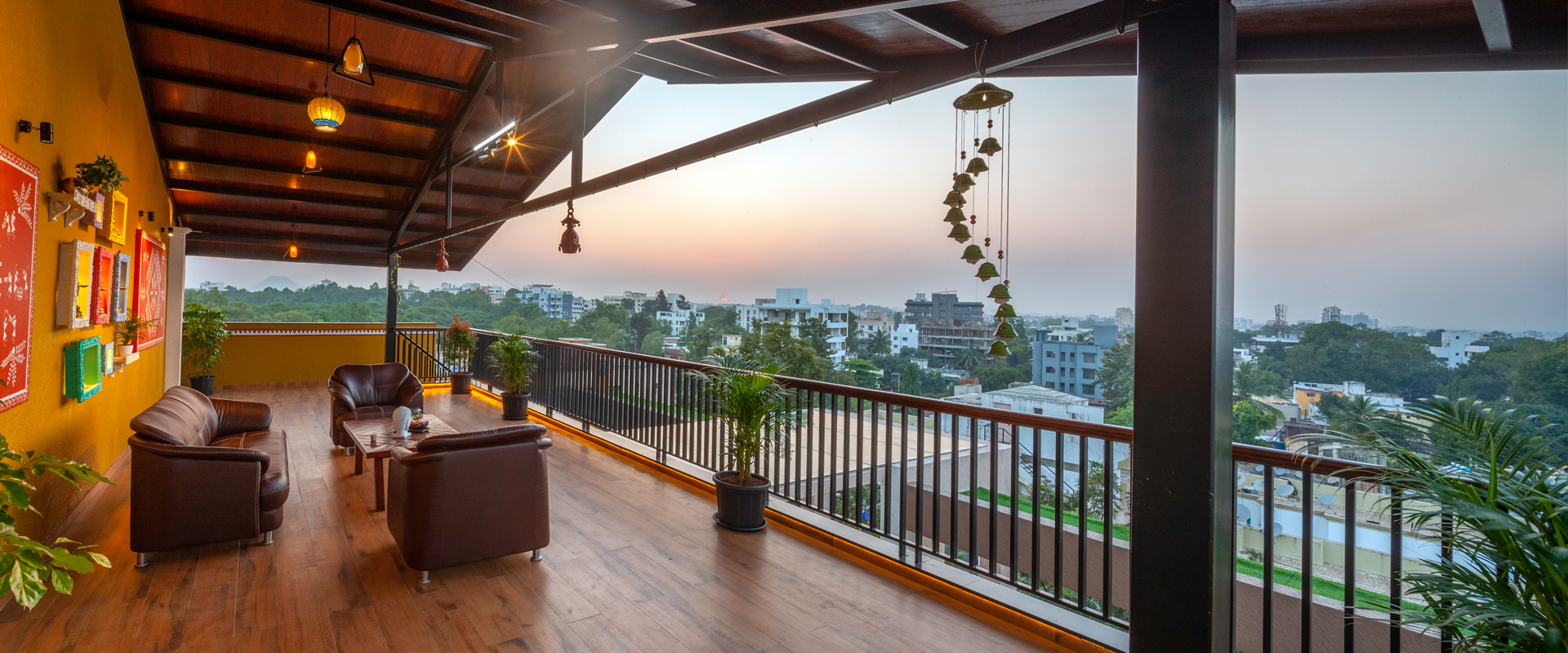 OM SAI BUILDCOM |2 / 3 BHK LUXURIOUS FLATS & 4 BHK ULTRA LUXURIOUS ...